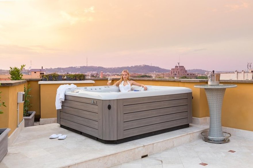 Techo de jacuzzi privado con impresionantes vistas de Roma (Roma ... Techo de jacuzzi privado con impresionantes vistas de Roma (Roma ...