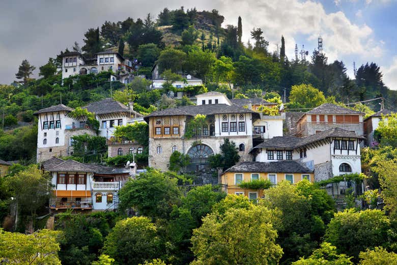 Excursión a Gjirokastra y Castillo Lekuresi (Sarande) - Atrapalo.com