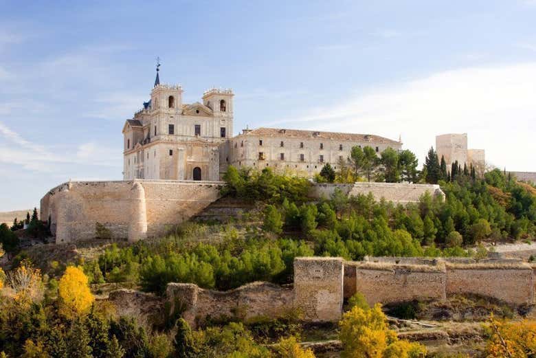 Excursión a Segóbriga y el monasterio de Uclés (Cuenca) - Atrapalo.com.co
